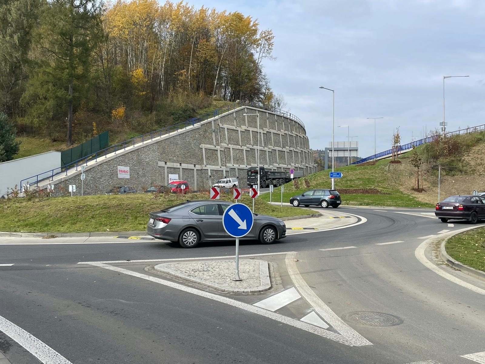 Rampa Mostecká ve Vsetíně je otevřená | EUROVIA CZ